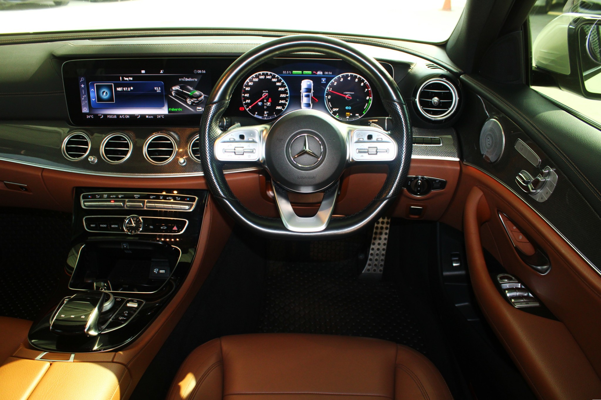 Luxus Mercedes Benz E 500 Fotosnull